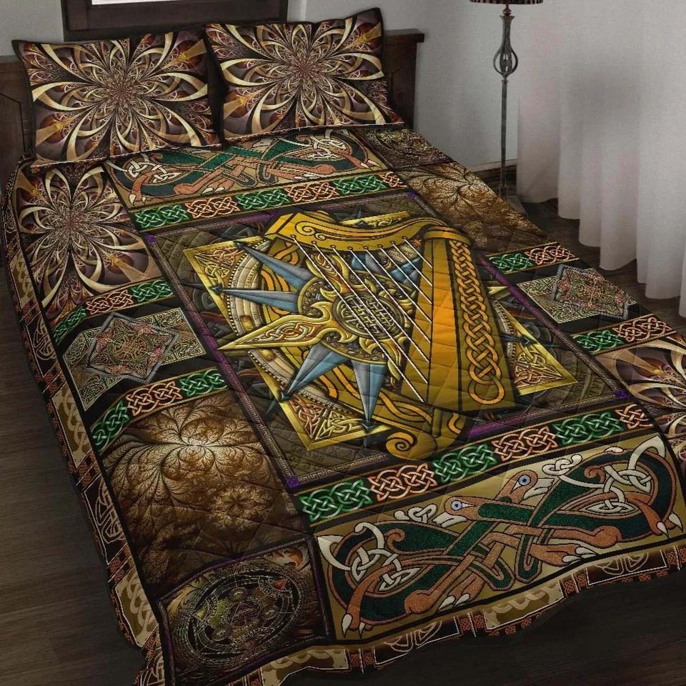 Ireland Celtic Quilt Set Ireland Coat Of Arms With Celtic Compass ...